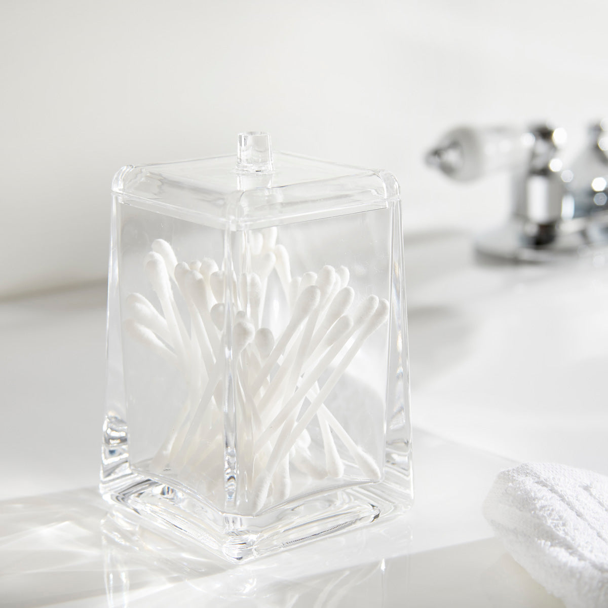 Acrylic Square Tapered Swab Box – Clear Home Decor
