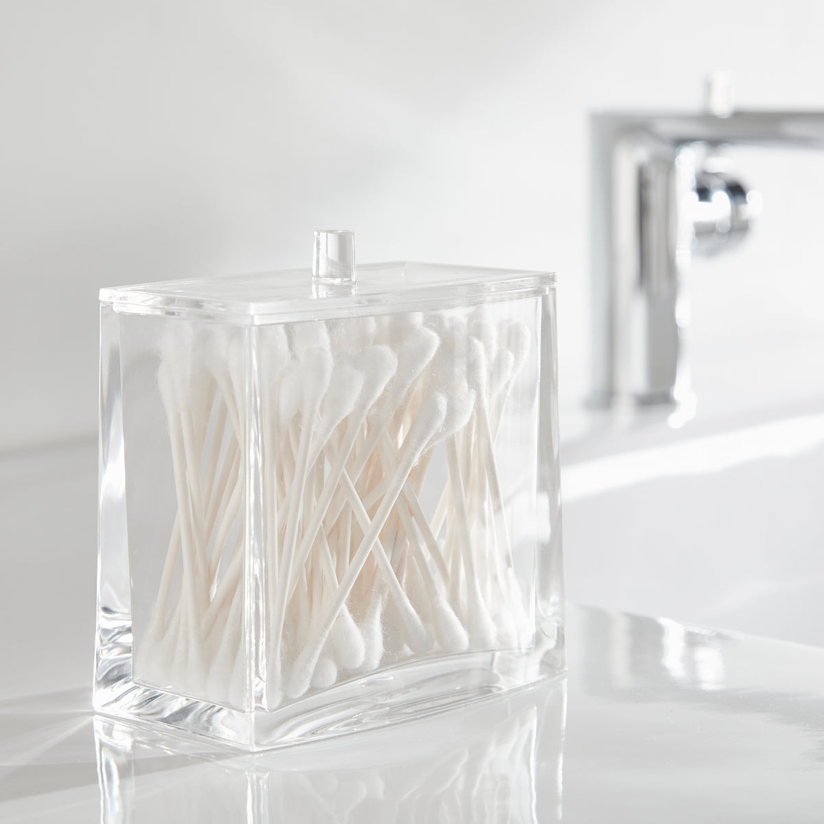 Acrylic Curved Rectangular Swab Box – Clear Home Decor
